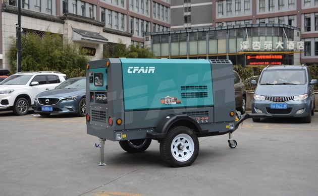 CF130MI-7 Mobile Powerhouse: CFAIR 130 CFM 7 Bar Air Compressor: CFAIR